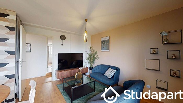 Appartement à louer - Arnaud Bernard, Toulouse - 1 pièce - 1 chambre