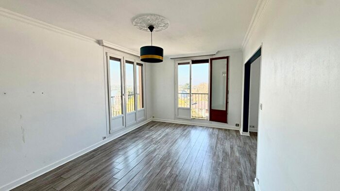 Appartement à vendre - Orléans, Saint-Marc, Faubourg Bourgogne - 3 pièces - 2 chambres