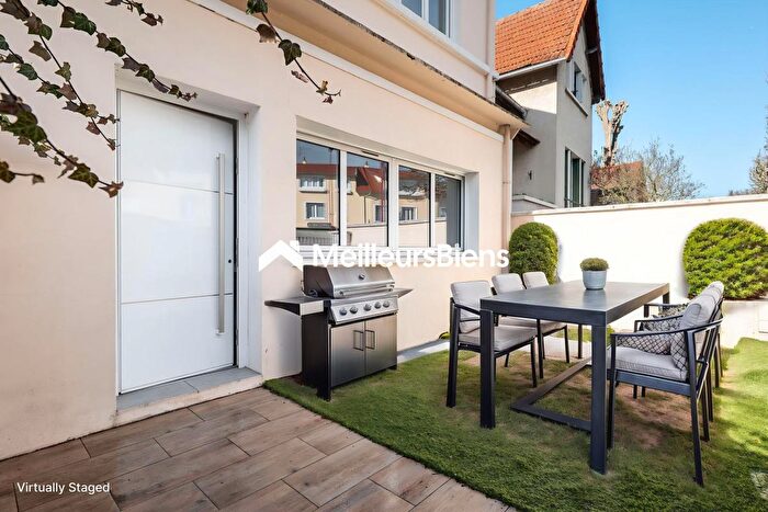 Maisons à vendre et appartements à louer - 3