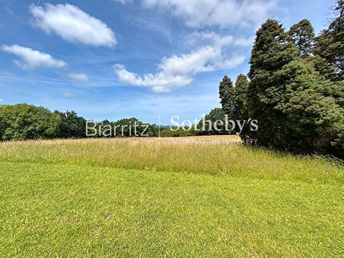 Maison à vendre - Saint-Jean-de-Luz - 16 pièces - 5 chambres