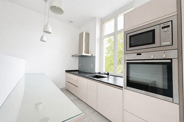 Thionville, Centre-ville, Gare : Appartement 5 pièces à vendre