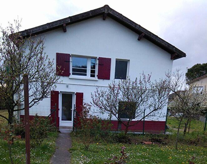 Maison à louer - Rural Nord et Rural Est, Castres - 3 pièces - 2 chambres