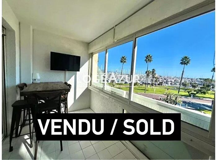 Appartement à vendre - Antibes, Coeur de ville - 2 pièces - 1 chambre