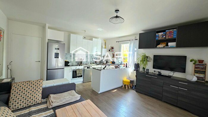 Appartement à vendre - Magnanville - 2 pièces - 1 chambre