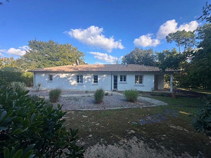 Maison à vendre - Les Mathes - 5 pièces - 3 chambres