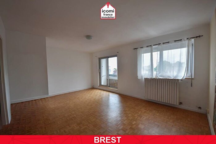 Appartement 5 pièces à Brest, Kérourien, à vendre