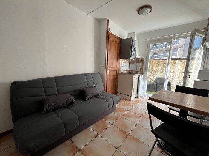Appartement à louer - Centre Ville-Les Marins, Châteauroux - 1 pièce