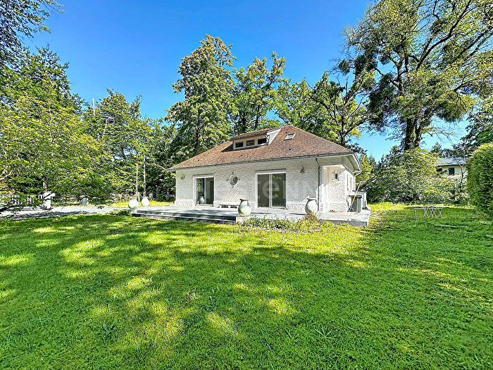 Maison 5 pièces à Lamorlaye, à louer