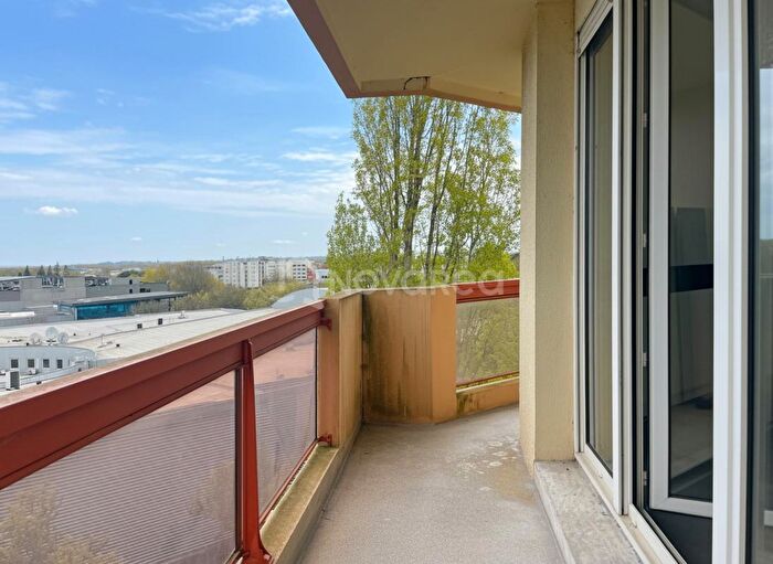 Appartement à vendre - Pau, Le Hameau - 2 pièces - 1 chambre