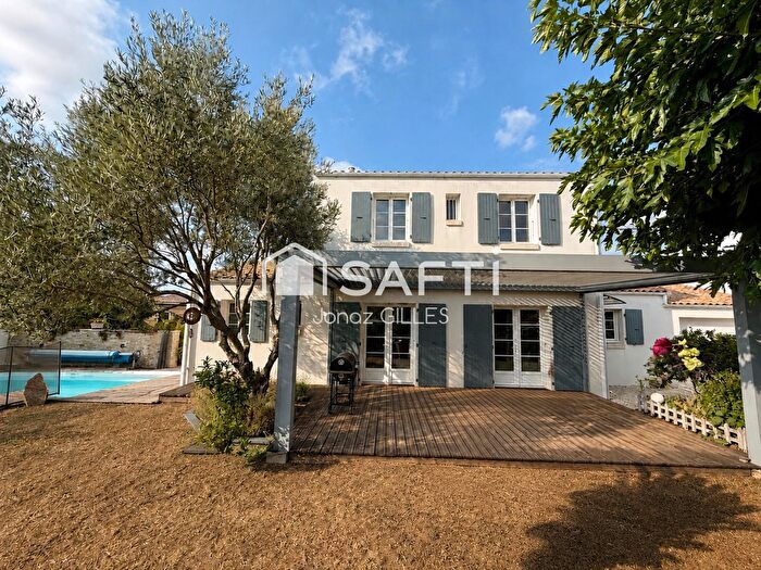 Saint-Georges-d'Oléron, Saint-Georges-d'Oléron, Chéray, Sauzelle - Maison 5 pièces à vendre
