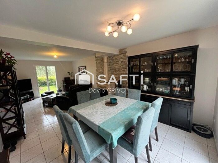 Maison à vendre - Thury-sous-Clermont - 5 pièces - 4 chambres