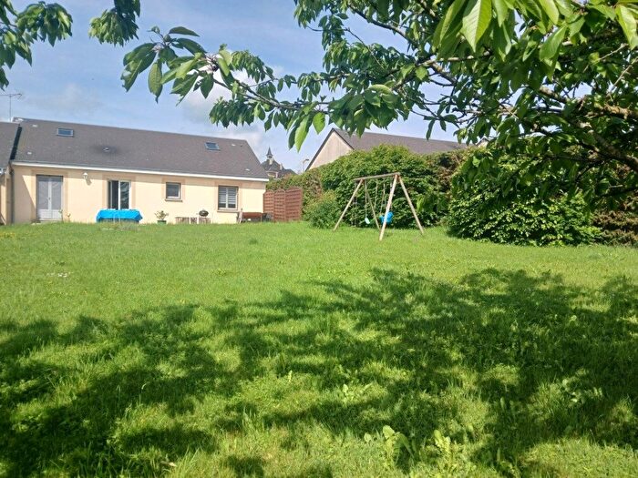 Maison 7 pièces à Novy-Chevrières, à vendre