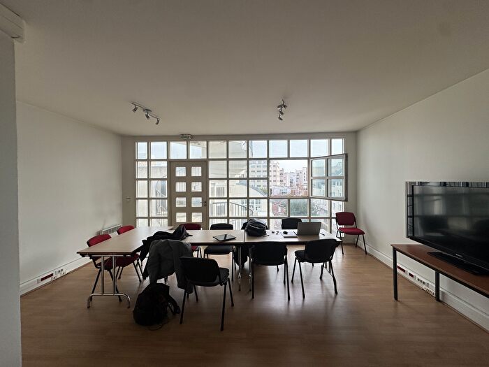 Appartement à vendre - Paris e , Patay, Masséna - 3 pièces - 2 chambres