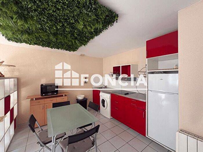 Berriat-Ampere, Grenoble - Appartement 1 pièce à louer