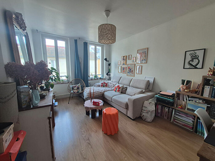 Appartement 2 pièces à Saint-Germain-en-Laye, Centre-ville, Quartiers forestiers, à vendre