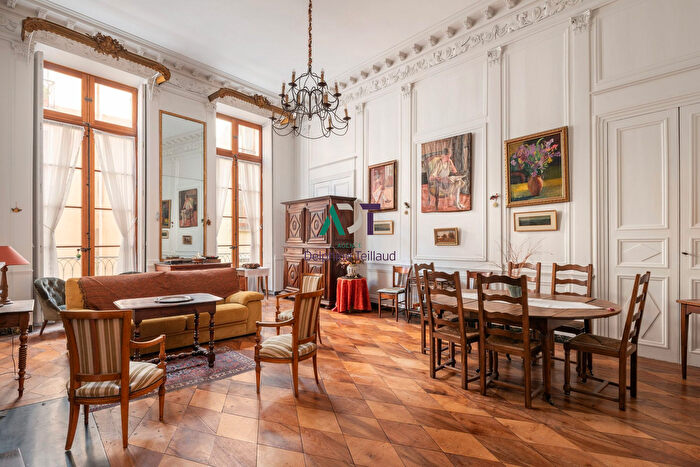 Appartement à vendre - Grenoble, Centre-ville - 6 pièces - 4 chambres