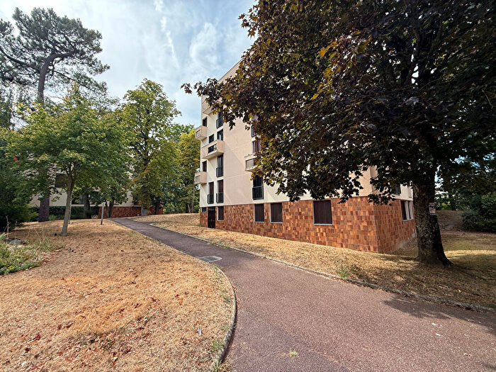 Appartement 5 pièces à vendre - Rambouillet, Bel-Air, Racinay, Pierrefite
