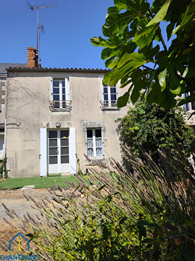 Bazoges-en-Pareds - Maison 4 pièces à vendre