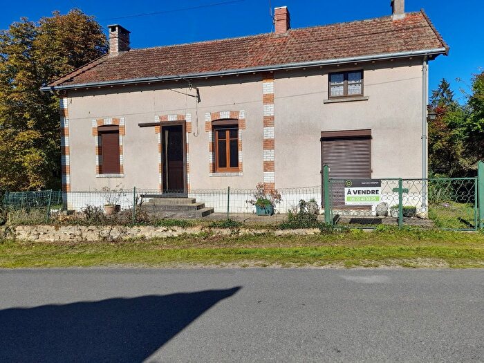 Maison à vendre - Cluis - 5 pièces - 2 chambres