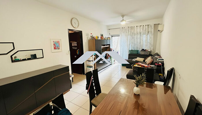 Saint-Denis, Vauban : Appartement 3 pièces à vendre