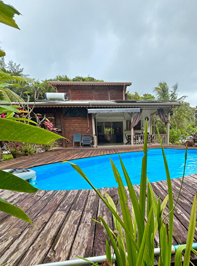 Maison à vendre - Sainte-Rose - 3 pièces - 2 chambres