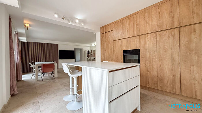 Villeurbanne, Zola, Pressence : Maison 6 pièces à vendre