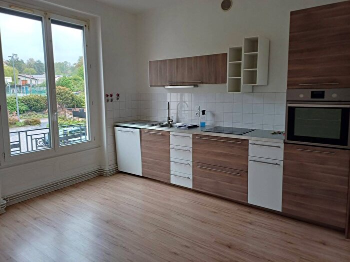 Appartement à louer - Unieux - 4 pièces - 3 chambres