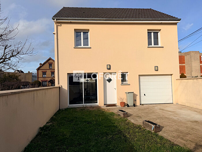 Maison à vendre - Oissel - 5 pièces - 4 chambres