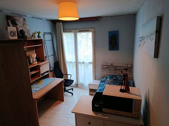 Les Ulis : Appartement 1 pièce à louer
