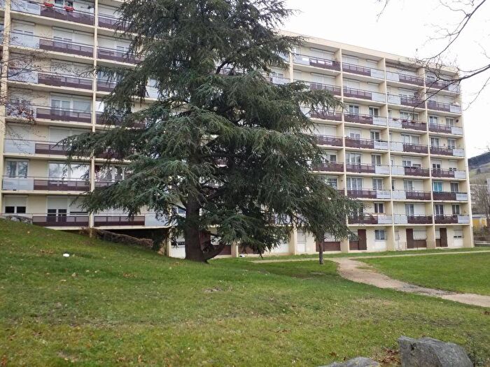 Appartement 1 pièce à La Métare Le Portail Rouge, Saint-Étienne, à louer