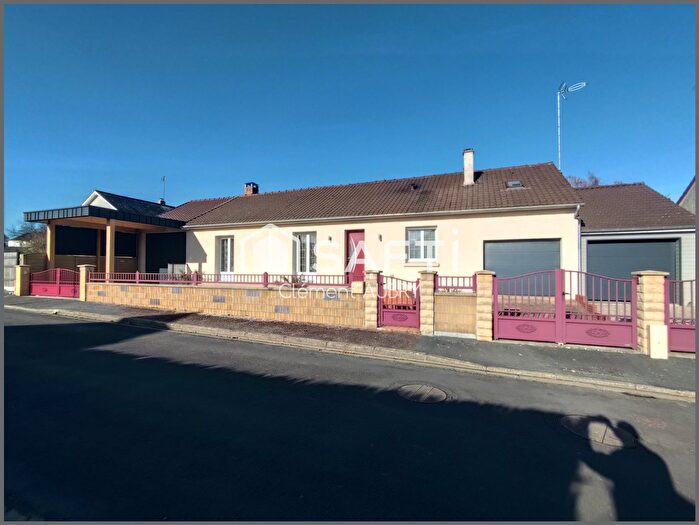 Maison à vendre - Saint-Martin-du-Limet - 6 pièces - 3 chambres