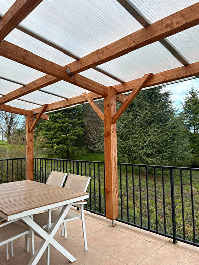 Maison à louer - Aiguefonde - 4 pièces - 3 chambres