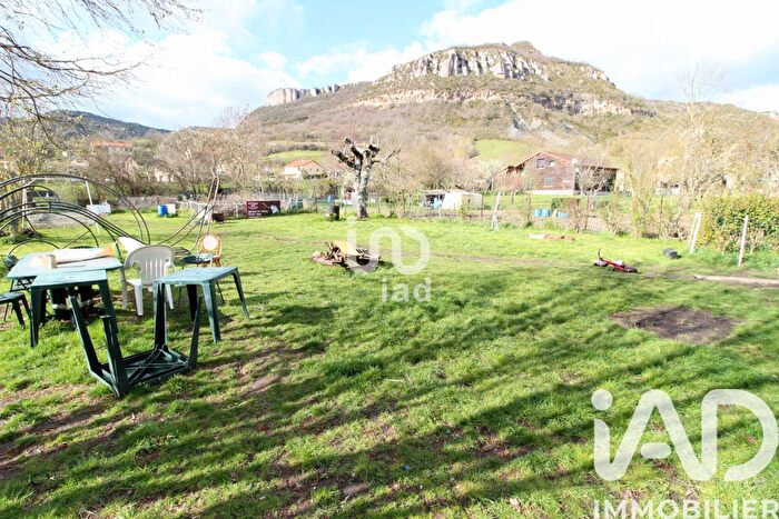 Maison à vendre - Tournemire - 6 pièces - 5 chambres