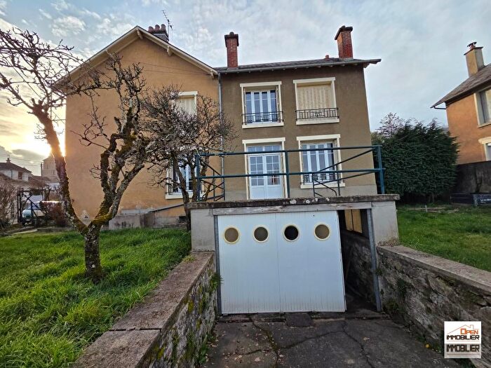 Maison à louer - La Souterraine - 5 pièces - 4 chambres