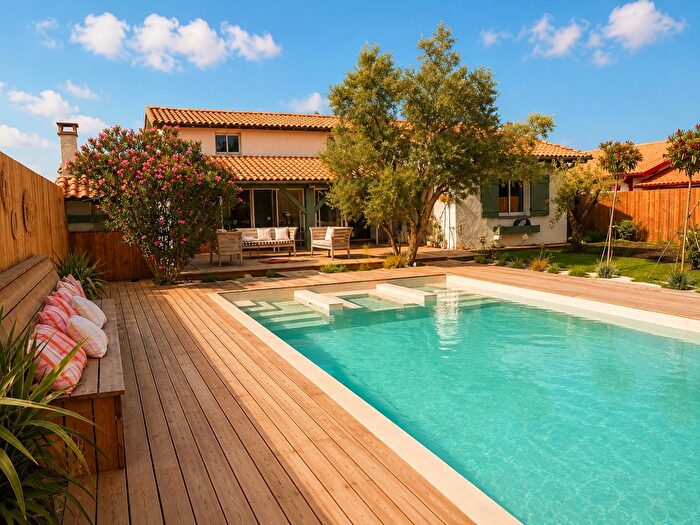 Gujan-Mestras, Centre-ville - Maison 5 pièces à vendre