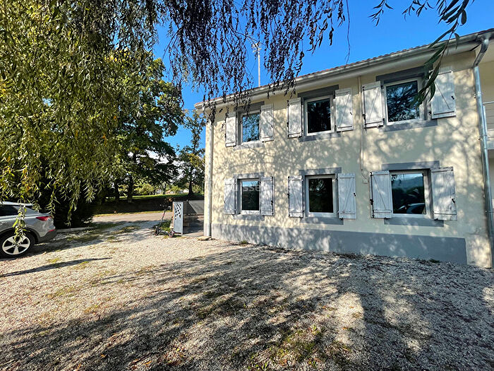 Appartement à vendre - Évette-Salbert - 6 pièces - 4 chambres