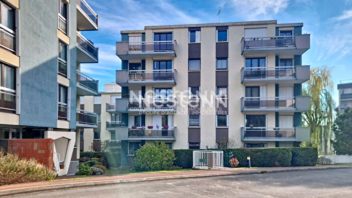 Appartement à louer - Saint-Cyr-lécole, Gérard Philippe - 3 pièces - 2 chambres