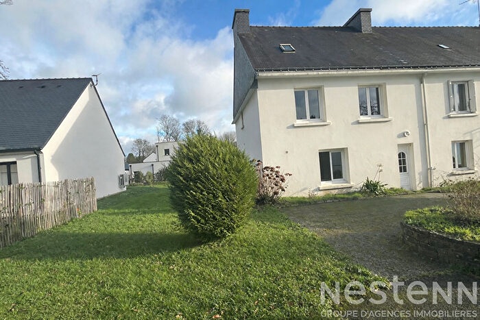 Maison à louer - Pluvigner - 5 pièces - 4 chambres