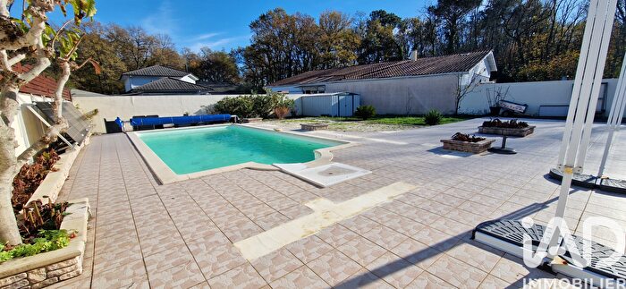 Maison à vendre - Blanquefort, Caychac - 4 pièces - 2 chambres