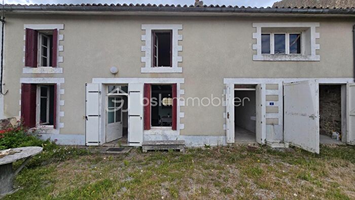 Maison 3 pièces à Vasles, à vendre