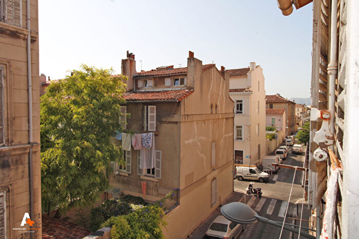 Appartement à vendre - Marseille e , Cours julien, Notre-Dame-des-Monts - 1 pièce