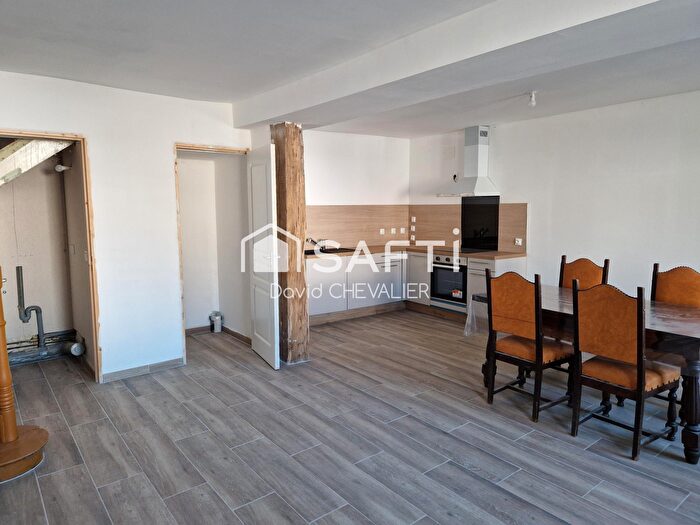 Maison à vendre - Mirambeau - 3 pièces - 2 chambres