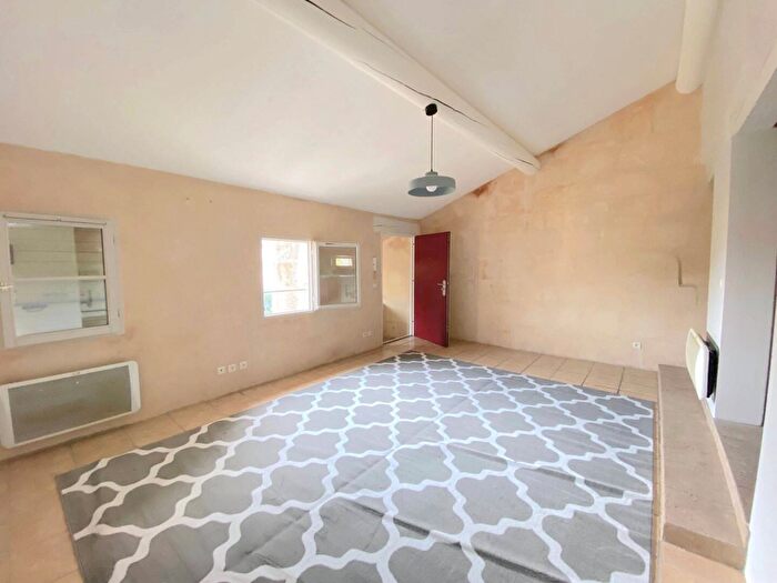 Appartement à louer - Centre Ville Nord, Tarascon - 2 pièces - 1 chambre