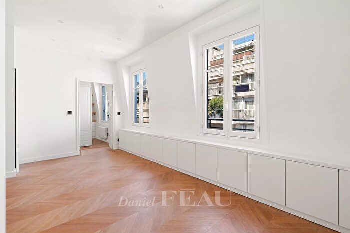 Appartement 2 pièces à vendre à Paris 16ème, Chaillot