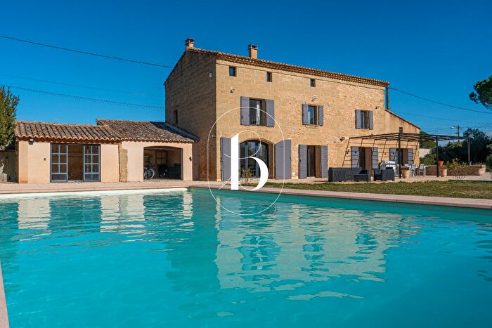 Maison à vendre - Uzès - 6 pièces - 3 chambres