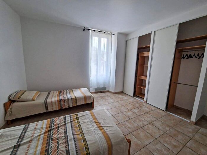 Appartement à louer - Centre Ville, La Grand-Combe - 2 pièces - 1 chambre