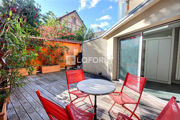 Maison à vendre - Courbevoie, Faubourg de lArche - 7 pièces - 5 chambres