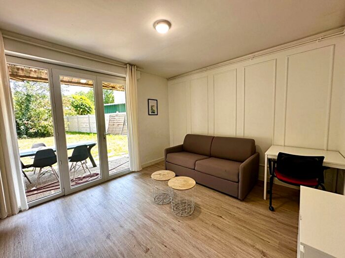 Appartement à louer - Angers, Belle, Beille - 1 pièce