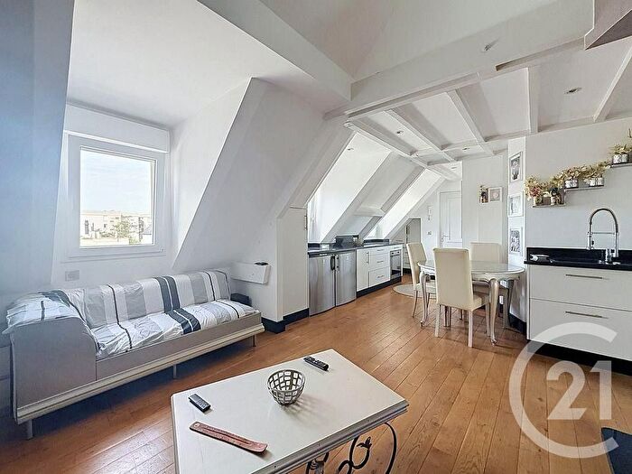 Montfermeil, Centre-ville - Appartement 2 pièces à vendre