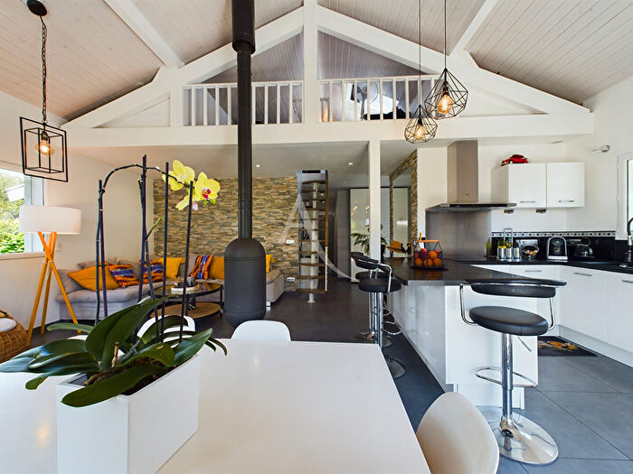 Maison à vendre - Annecy-le-Vieux, Annecy-le-Vieux Est - 3 pièces - 2 chambres